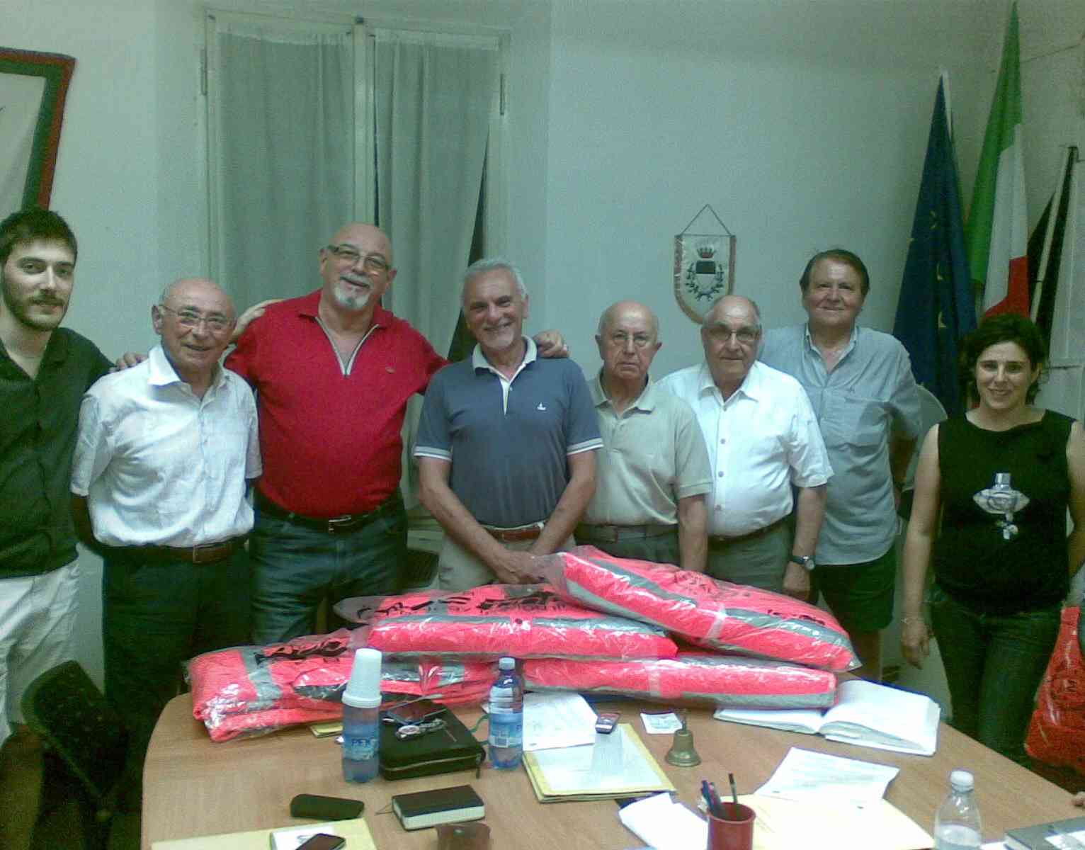 La Circoscrizione 2 premia l'attività dell'Associazione Volontari ... La Circoscrizione 2 premia l'attività dell'Associazione Volontari ...